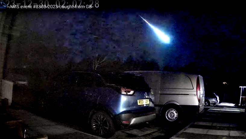 Dazzling fireball meteor lights up sky over Europe – END TIMES PROPHECY ...