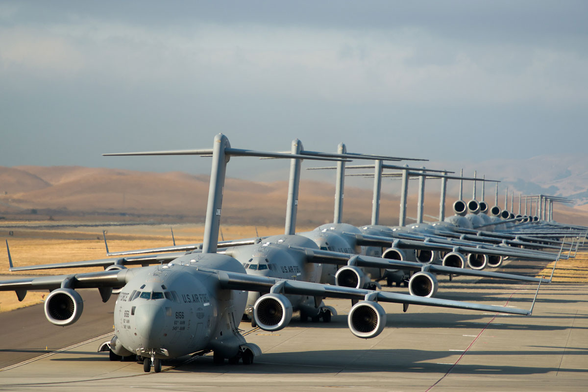 PREPARING FOR WAR: At Least 112 USAF C-17 Aircraft Headed To Middle ...